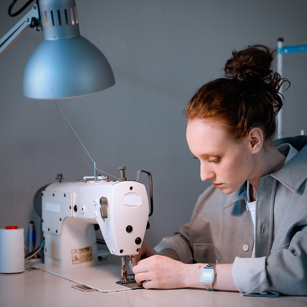 Get Perfect Stitches Thanks to the Best Sewing Light