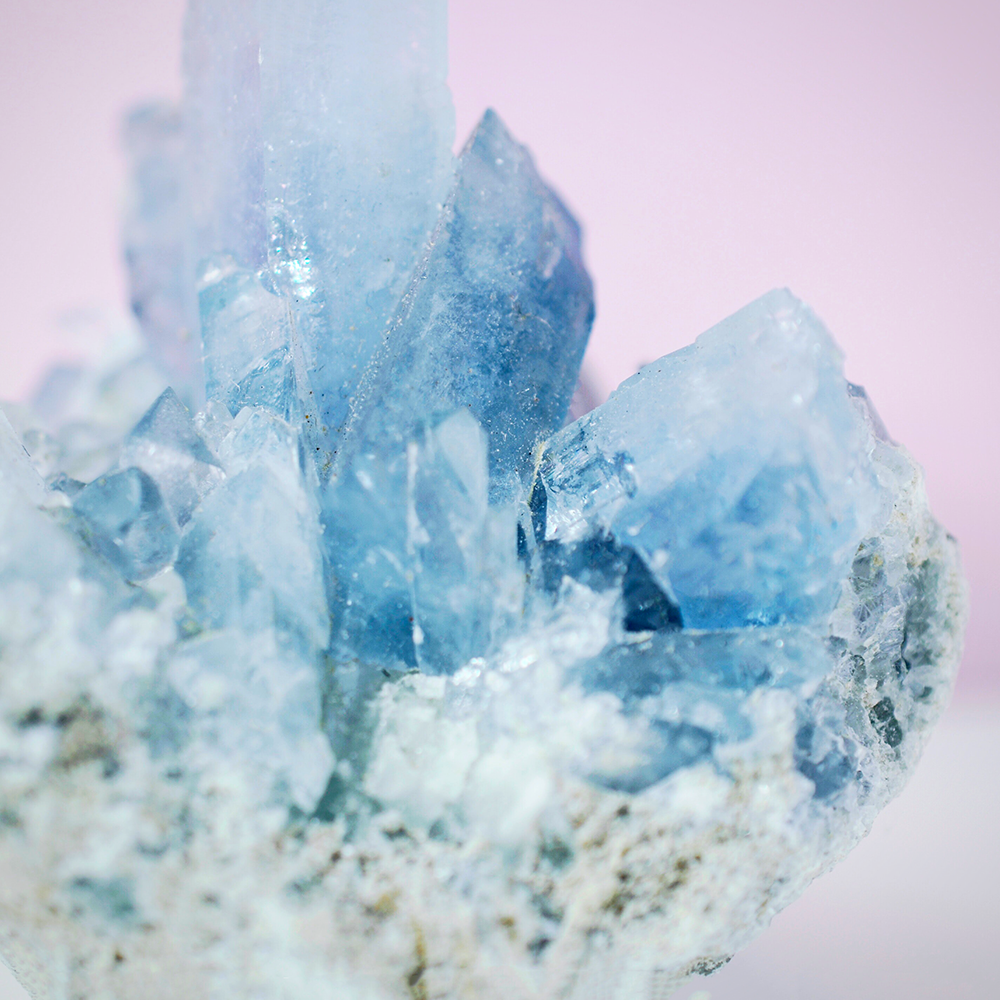 Calming Celestite: Crystal of Inner Peace and Mindfulness