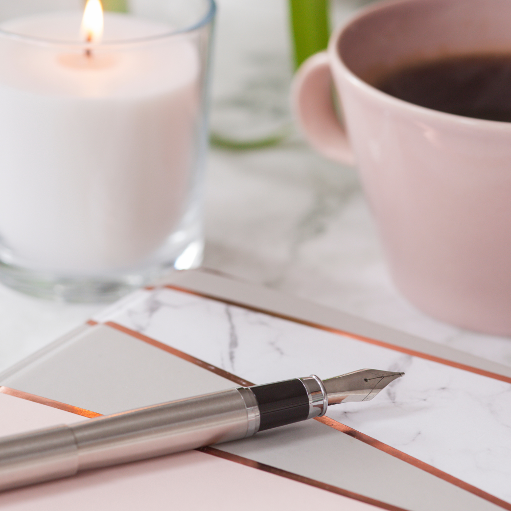 How to Begin Free Writing: Unlock Your Inner Wordsmith