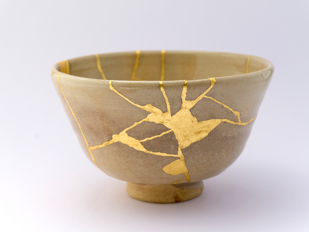 The Art and Philosophy of Kintsugi: Embrace the Beauty of Brokenness