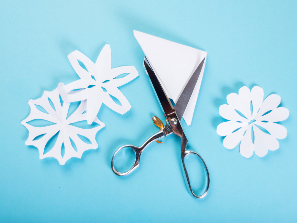 Paper Crafts: Get Festive with Beautiful Paper Snowflakes