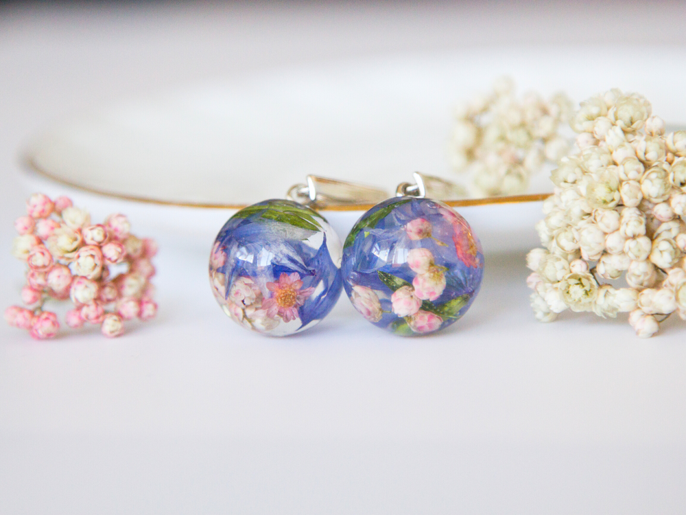 Resin 101: A Beginner's Guide to Creating Resin Art