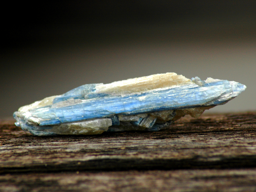 Unlock Your Insight: Find the Best Crystal for Intuition!