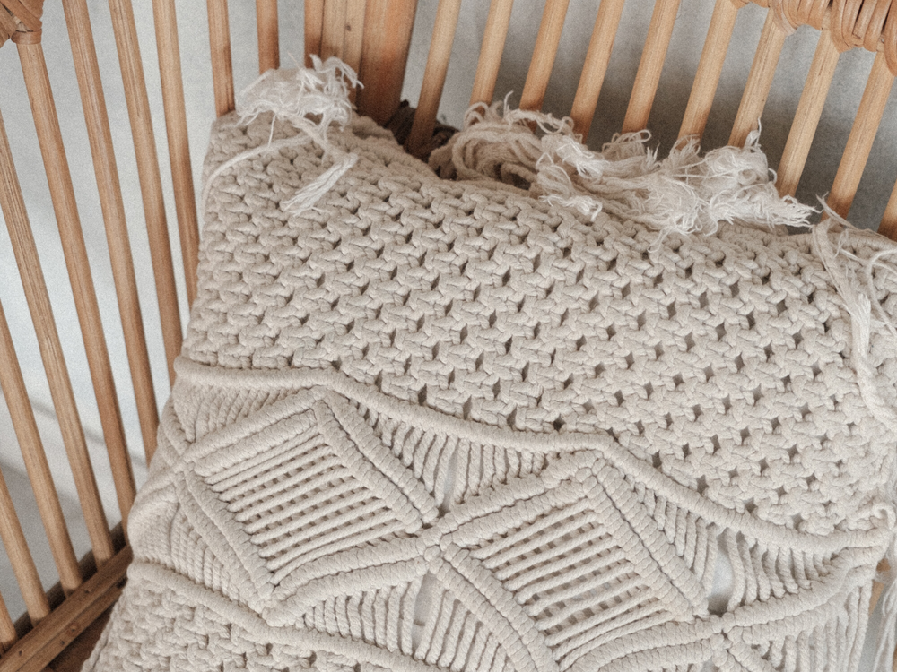 Macramazing! The Best Macrame Kits to Be a Knot-tying Pro