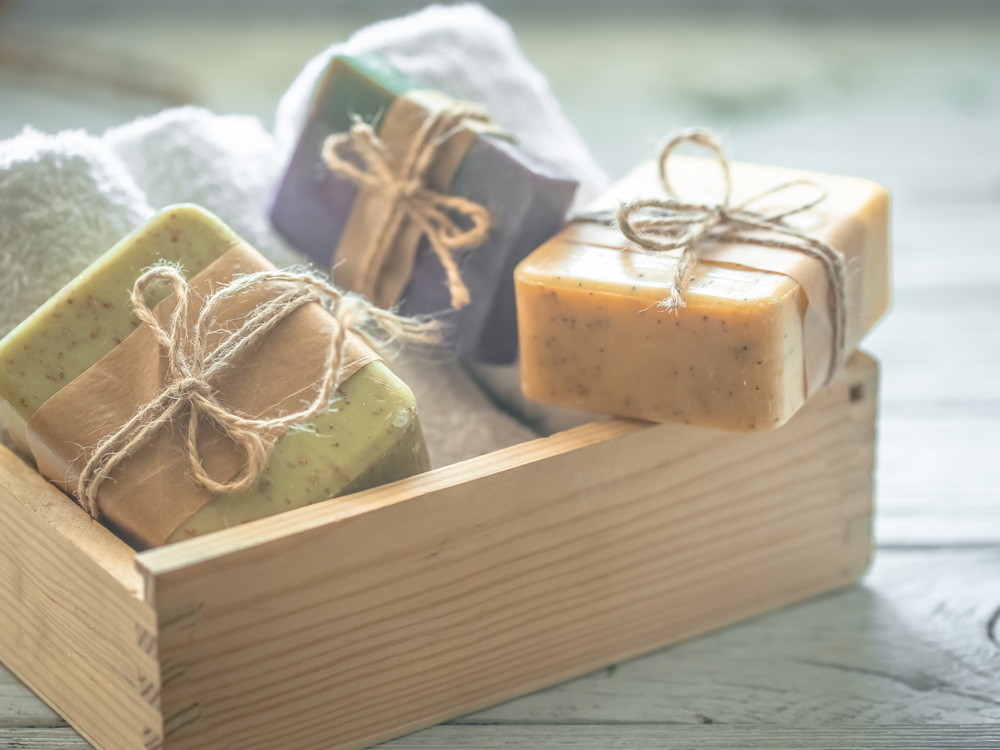 Delightful DIY: Soap Making Tips for Bubbly Clean Fun!