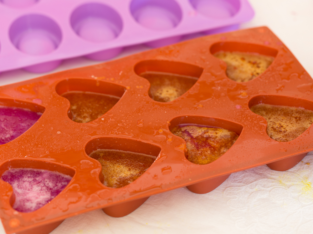 Delightful DIY: Soap Making Tips for Bubbly Clean Fun!