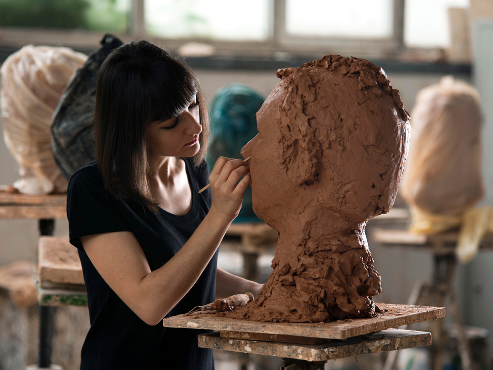 The Creative Labyrinth: How Aspiring Artists Can Thrive!