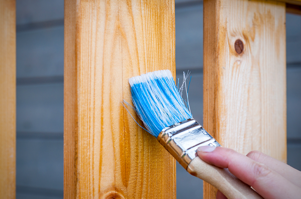 Add the Perfect Touch with the Best Paint for Wood Crafts