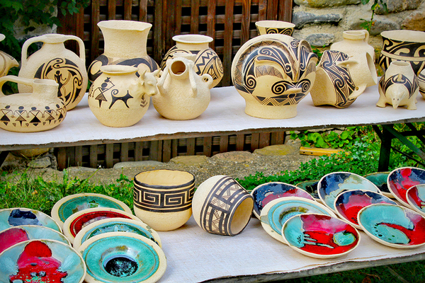 Ceramics 101: All About Ceramic Glaze