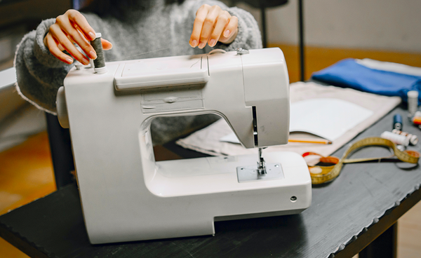 Sewing 101: The Sewing Machine Beginner's Guide