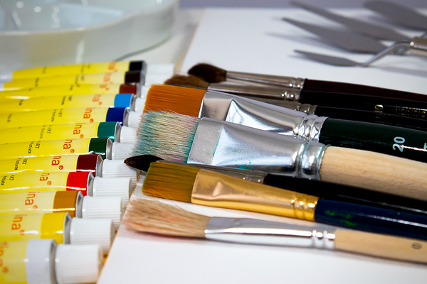 Paint Brushes 101: Types of Paint Brushes and Their Uses