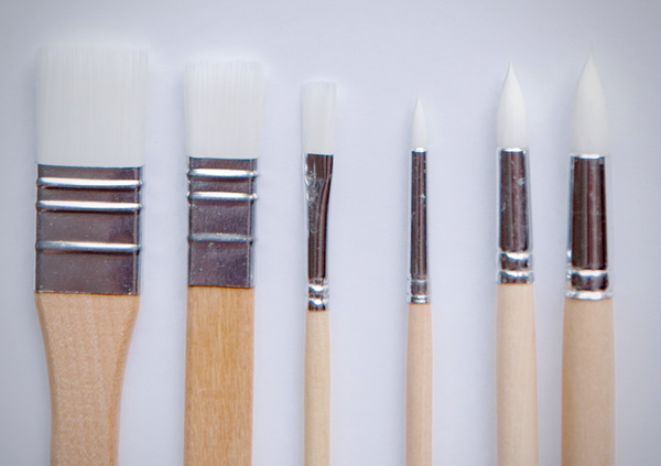 Paint Brushes 101: Types of Paint Brushes and Their Uses