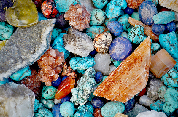 Crystals 101: Collecting Crystals Beginner's Guide