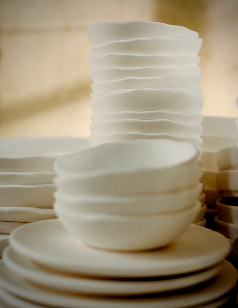 Ceramics 101: Pottery Wheel Beginner's Guide