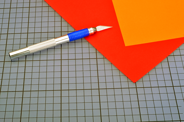Art Supply Essentials: Benefits of Cutting Mats for Art