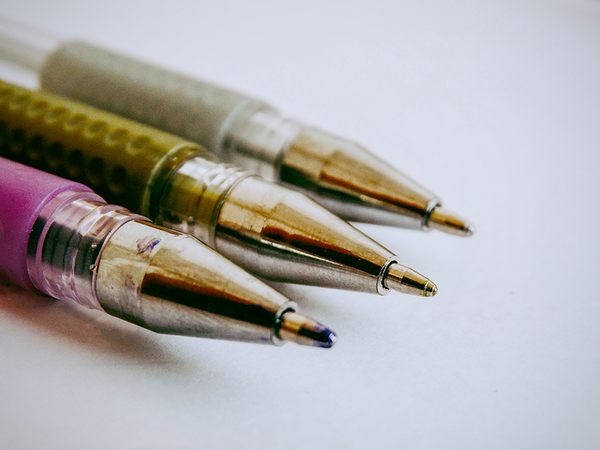 Finding the Best Erasable Pens for Your Art Kit