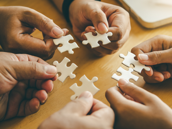 DIY Crafts: Creating Unique Puzzle Piece Art Projects