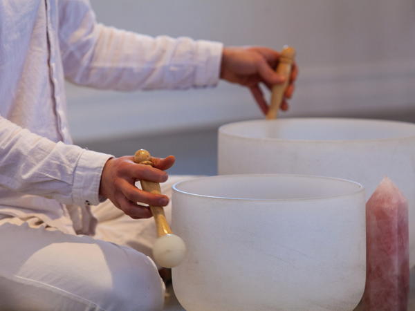 Empower Yourself: The Magic of a Crystal Singing Bowl Set