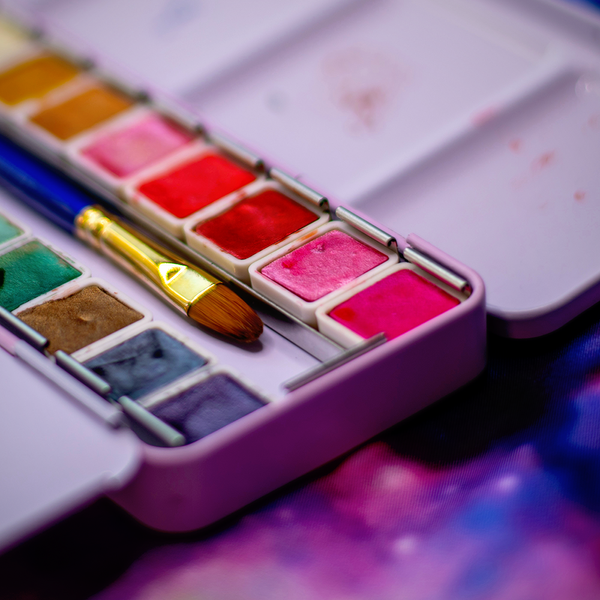 Perfect Painting: Bring Home the Best Watercolor Set!