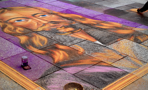 Creating Chalk Art: Discover a World of Creative Drawing!