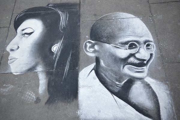 Creating Chalk Art: Discover a World of Creative Drawing!