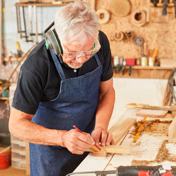 Woodworking Wonders: Creating a DIY Masterpiece!