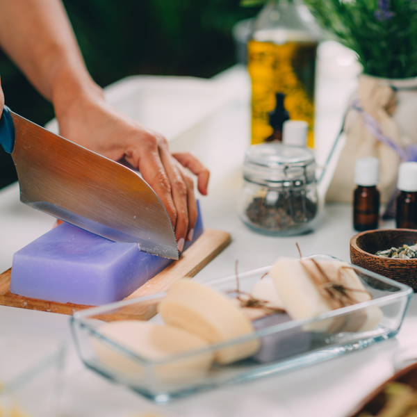 Delightful DIY: Soap Making Tips for Bubbly Clean Fun!