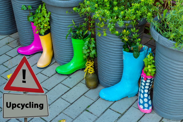 Upcycling Tips for Creating Eco-Friendly Masterpieces!