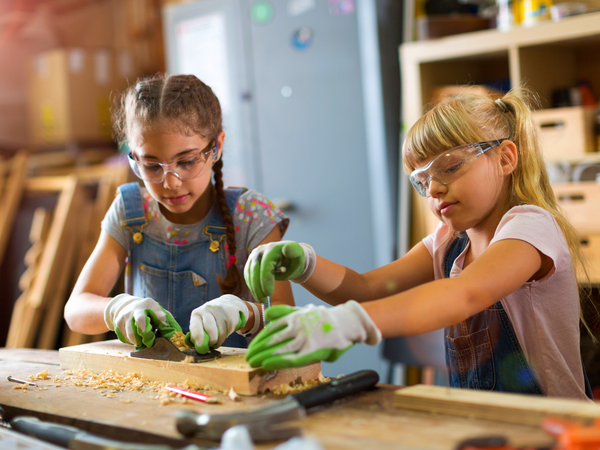 Woodworking Wonders: Creating a DIY Masterpiece!