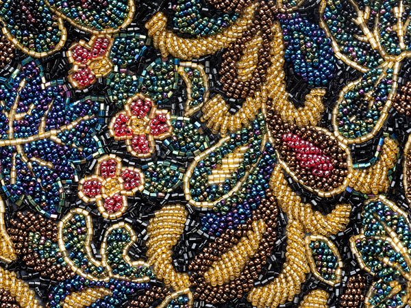 Un-bead-lievable Bags: The Magic of Creating Beaded Bags!