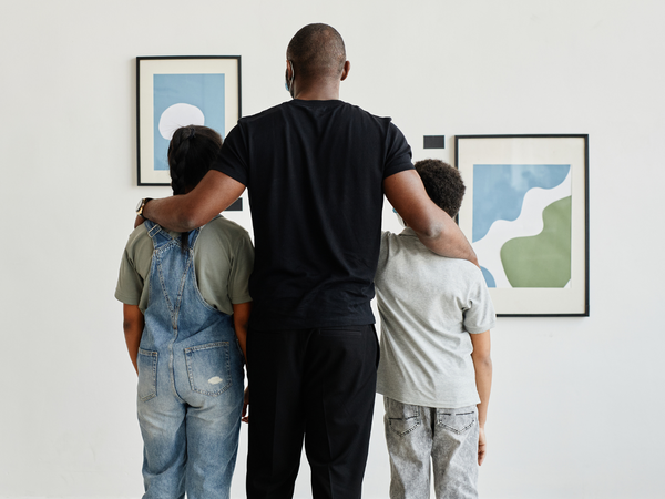 How to Critique Art: Tips to Learn the Art of Critiquing