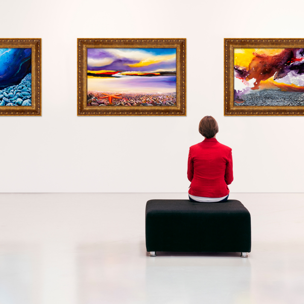 What are the 4 Steps in Critiquing an Artwork?